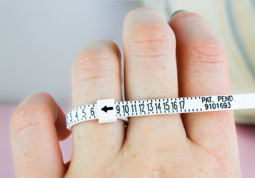Brilliant Earth Ring Sizer